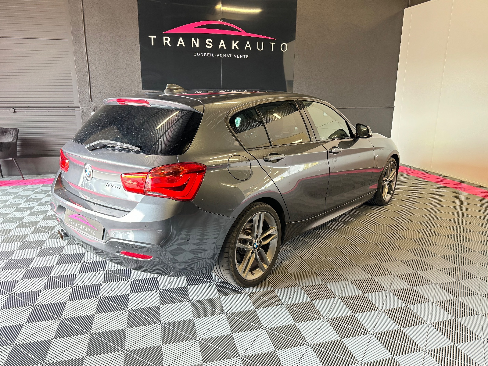 BMW SERIE 1 F20 LCI2 120d 190 ch BVA8 M Sport / VEHICULE FRANCAIS ...